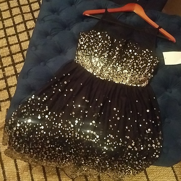 Emerald Sundae | Dresses | Emerald Sundae Sequin Party Dress Nwt | Poshmark